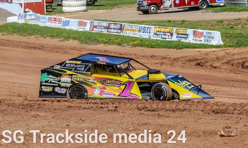 DePizzo Finds Close Racing Supply Victory Lane – United Late Model Series